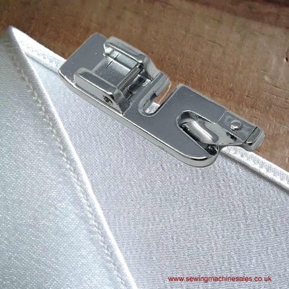 Janome Rolled Hem Narrow Foot