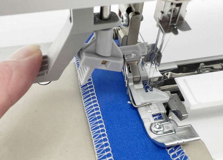 Bernina L850 Air Threading Overlocker